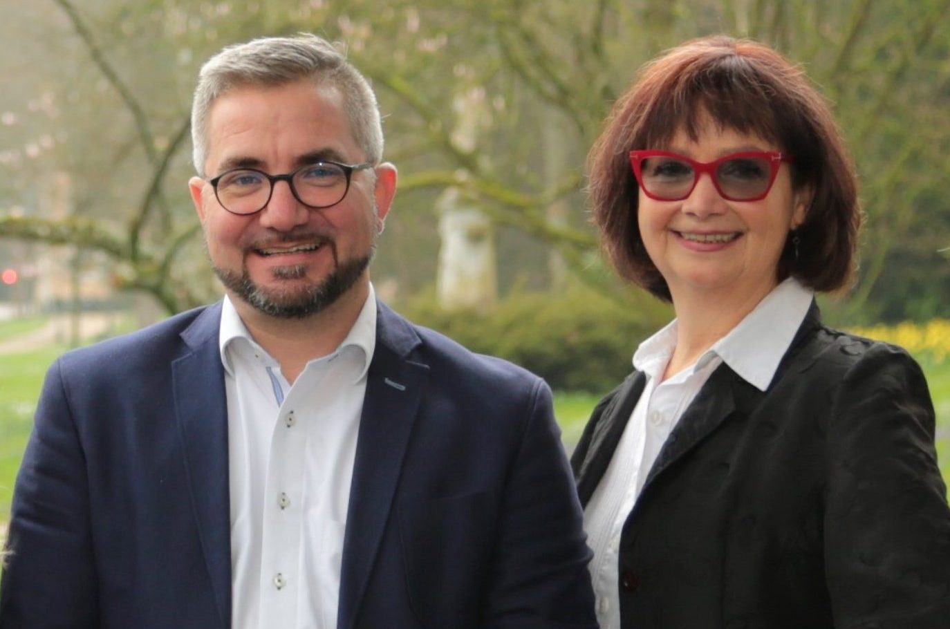 Ihre Kontaktmöglichkeiten - Pflegeagentur Erni